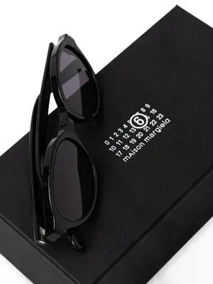 MAISON MARGIELA Oval Frame Sunglasses