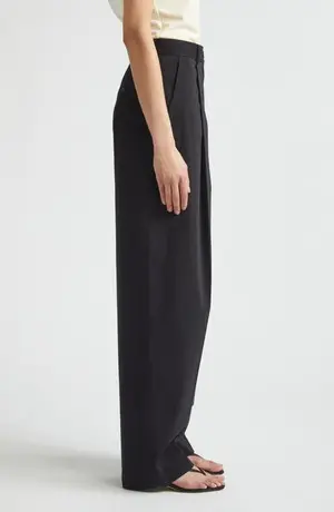 TOTEME Single Pleat Organic Cotton Trousers - Black