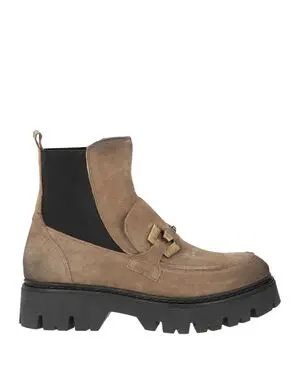 CAFÈNOIR Leather Ankle Boots With Embellishments