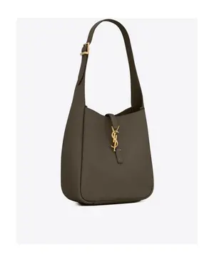 Saint Laurent Le 5 À 7 Logo Plaque Shoulder Bag
