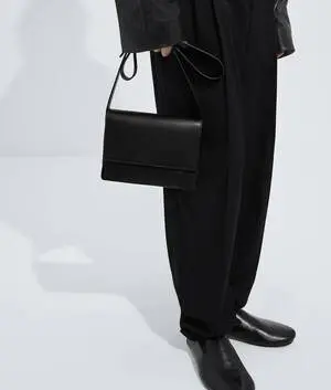 Bottega Veneta Angolo Messenger