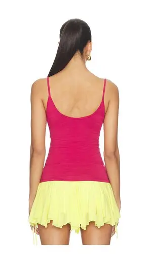 SUSMIES Mami Top With Graphic Detail