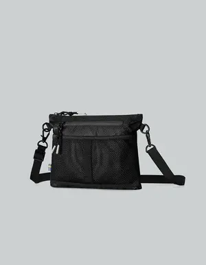 GASTON LUGA Lightweight Crossbody Bag - Black
