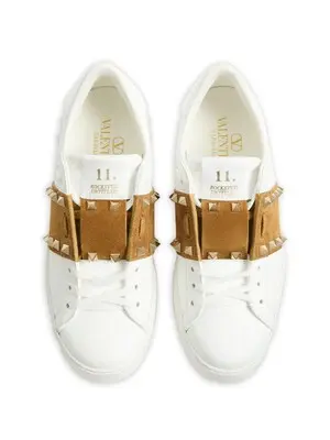 Valentino Garavani Rockstud Untitled Leather Sneakers - Beige