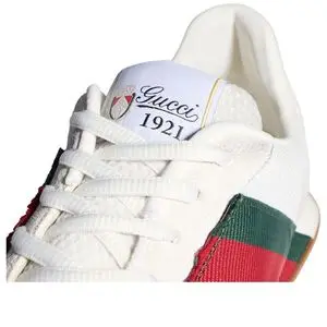 Gucci Tempo Sneaker