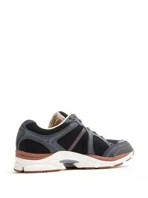 Saucony Progrid Triumph Suede Sneakers