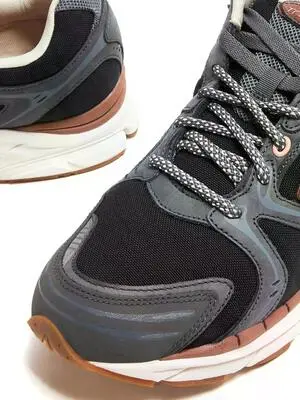 Saucony Progrid Triumph Suede Sneakers