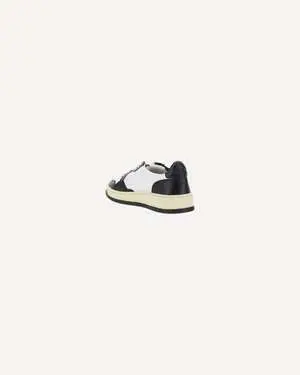 AUTRY Low 01 Sneakers