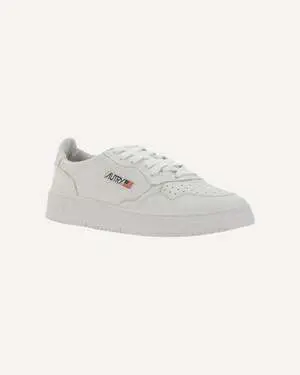 AUTRY Medalist Low Leather Sneakers