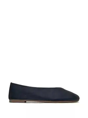 Bernardo Meredith Ballet Flats
