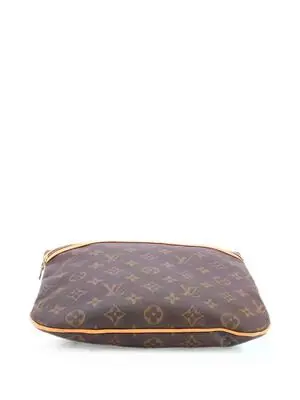 LOUIS VUITTON Monogram Canvas Bosphore Pochette Crossbody Bag