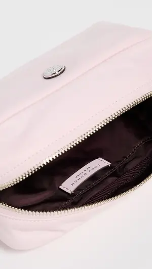 Tory Burch Twist Medium Cosmetic Case