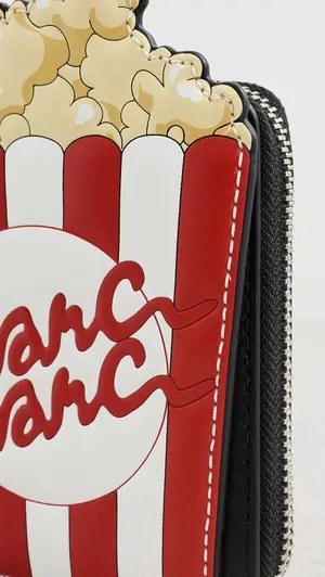 Marc Jacobs The Slim Compact Wallet