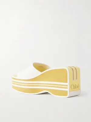 Chloé Swimming Cool Patent Leather Platform Sandals - Yellow