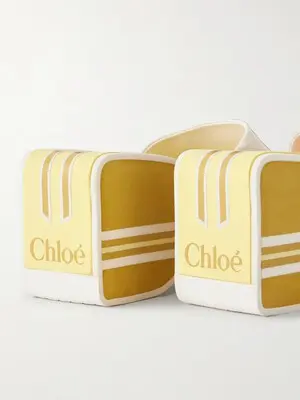 Chloé Swimming Cool Patent Leather Platform Sandals - Yellow