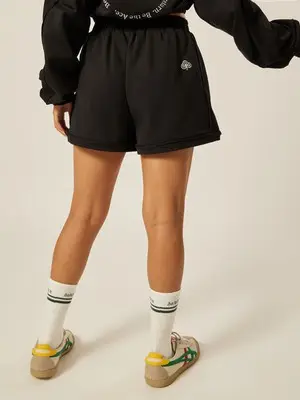 BE ATHLETICA Be The Moment Shorts - Black