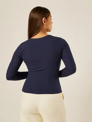 BE ATHLETICA Essential Long Sleeve Henley T-shirt