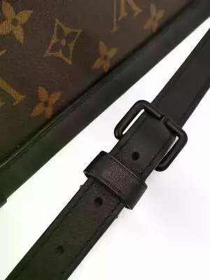 LOUIS VUITTON 2018 Solar Ray Monogram Crossbody Bag
