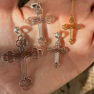 LENI JAMES The Billie Cross Pendant