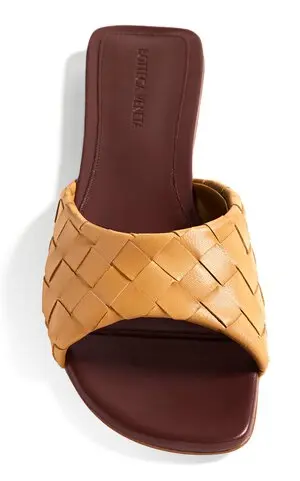 Bottega Veneta Livia Flat Intrecciato Leather Sandals