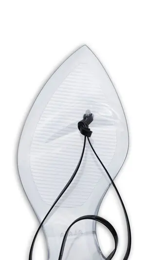 Alaïa Patent Leather Thong Flip-flops