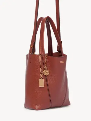 Chloé Spin Chain Detail Shoulder Bag