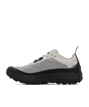 NORDA 001a Low-top Lace-up Sneakers