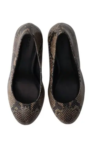 ST. AGNI Round Toe Pump 90