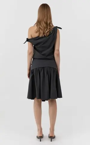 ST. AGNI Asymm Bow Cotton Top
