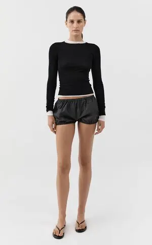 ST. AGNI Superfine Long Sleeve Merino Wool Top - Black