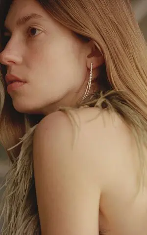 SHANNON BOND Cristallo Earrings