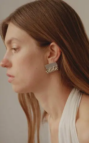SHANNON BOND Illumination Earrings