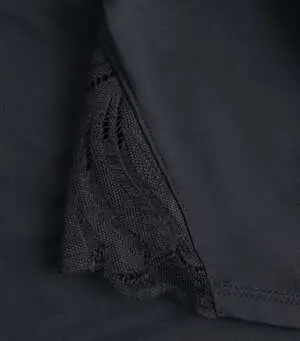 Falke Delicate Touch Lace Trim Pyjama Shorts