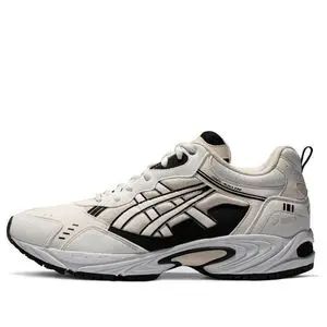 Asics Gel-100 Tr Low Top Sneakers - White/black
