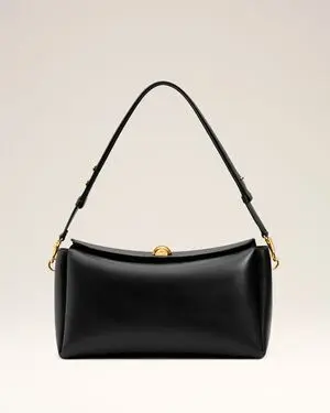 AMI Paris AMI Paris Medium Cow Leather Carrousel Bag Black
