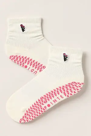 POINTE STUDIO Icon Ankle Grip Socks - Pink
