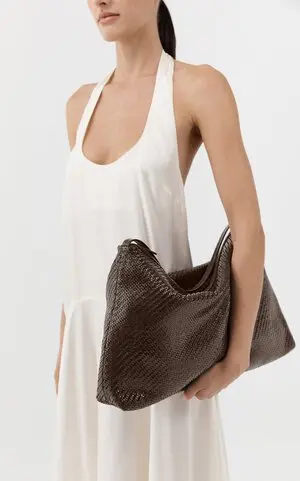ST. AGNI Woven Hobo Bag - Brown