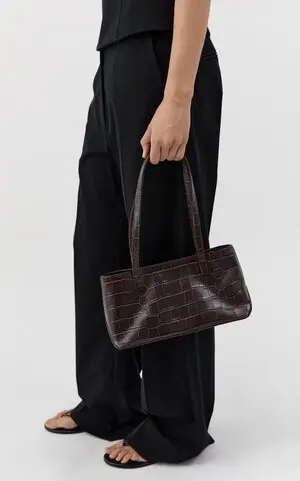 ST. AGNI Slim Shoulder Bag - Brown