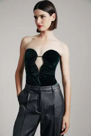 Bardot Kahlia Velour Strapless Bodysuit - Emerald Gr