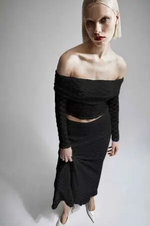 Bardot Adoni Off The Shoulder Top - Black