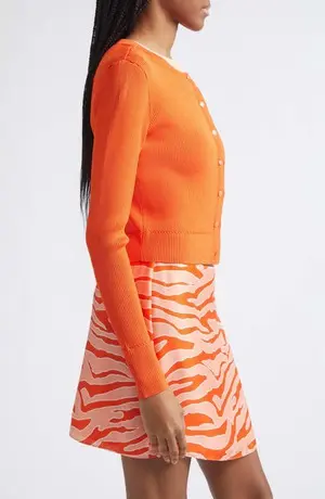 TOCCIN Zoe Crop Fitted Cardigan