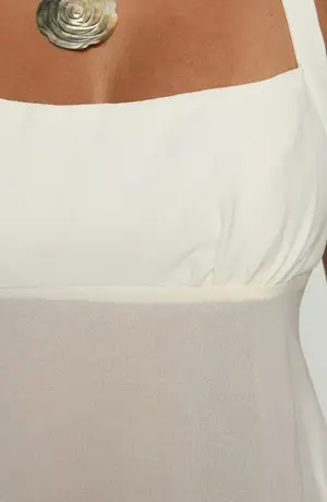Princess Polly Finesse Halter Top