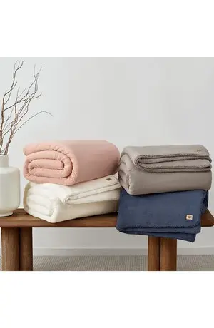 UGG Whitecap Fleece Bed Blanket - Denim