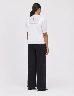 FINERY LONDON Jolin Puff Sleeve Cotton Top With Lace And Frill Neck - White