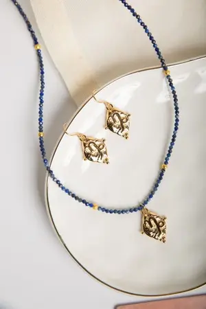 SEVEN SAINTS Capricorn Zodiac Choker Necklace