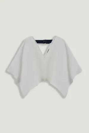 NOCTURNE Belt Detail V-neck Blouse