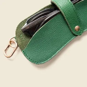 CASUPO Leather Sunglasses Case With Key Ring - Green