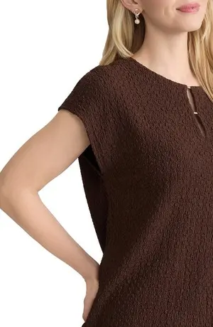 Jones New York Textured Cap Sleeve Top With Hardware Detail
