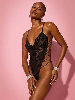 Victoria's Secret Dream Angels Lace Strappy Peekaboo Teddy - Black