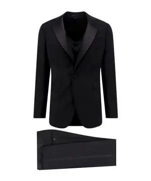 Giorgio Armani Single-breasted Tailored Tuxedo Suit - Black